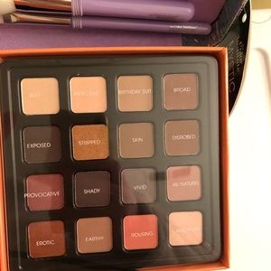 the color institute | Makeup | The Color Institute Makeup Set | Poshmark